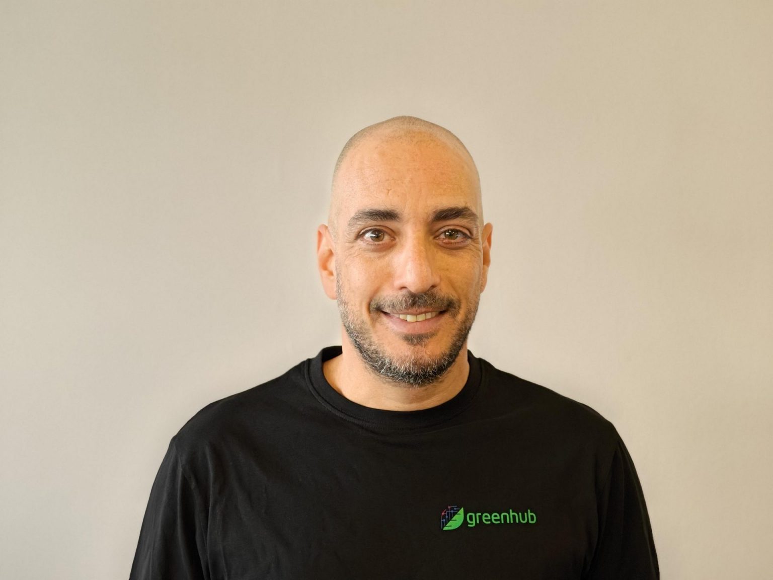 About greenhub: Data Driven Indoor Farming Solutions